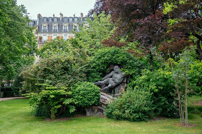 Highlights & Hidden Gems of Ile De Cité & the Left Bank: Private City Tour - Personalized Insights From Your Guide