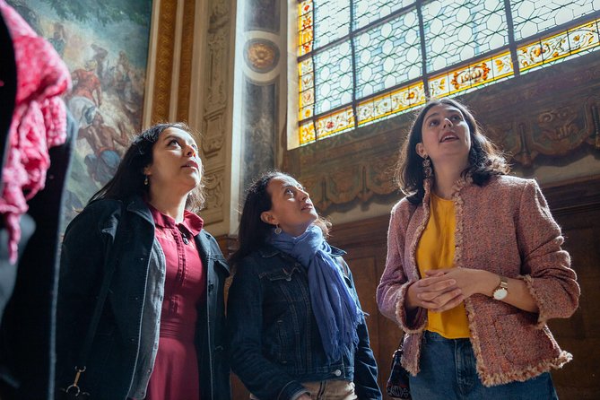 Highlights & Hidden Gems of Ile De Cité & the Left Bank: Private City Tour - Accessibility and Sustainability Considerations