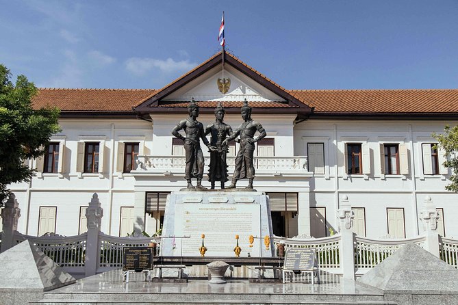 Highlights & Hidden Gems With Locals: Best of Chiang Mai Private Tour - FAQ