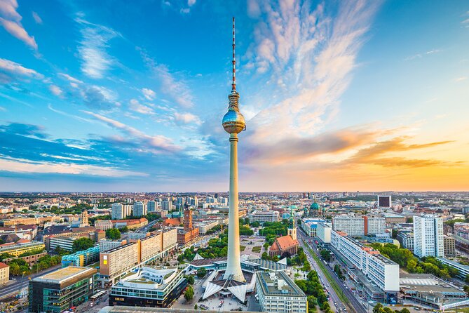 Highlights of Berlin Private Tour with Car Transport - What’s Included and What’s Not