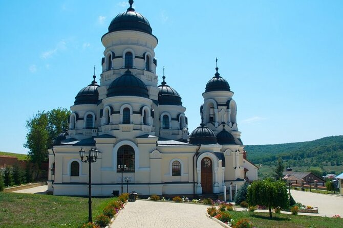 Highlights of Chisinau & Milestii Mici Wine Cellars - Whats Included & What to Consider