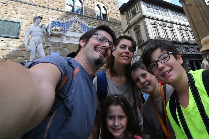 Highlights of Florence Treasure Hunt for Kids & Families with Gelato - Key Points