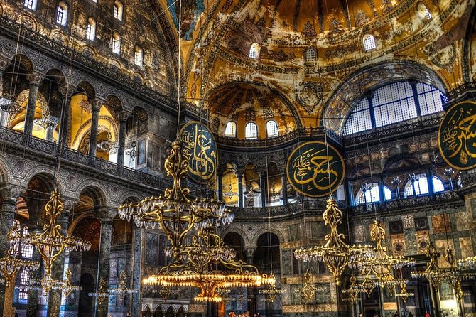 Highlights of Istanbul - Hagia Sophia: A Byzantine Masterpiece