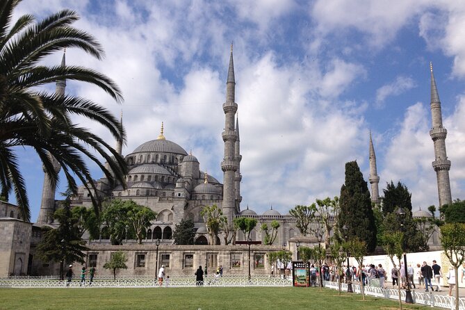 Highlights of Istanbul With Private Tour Guide Zerrin - Enjoy Professional Guidance and Private Transportation