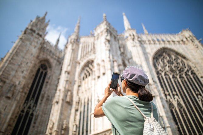 Highlights of Milano Private Walking Tour: Duomo, Castle & Gelato - Key Points