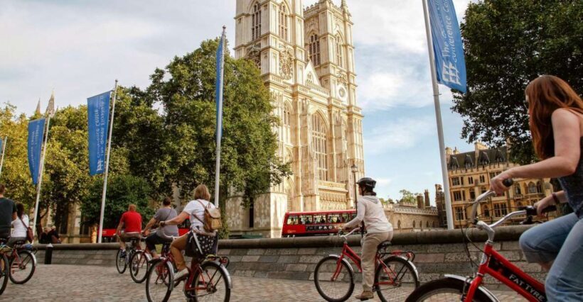 Highlights of Royal London Bike Tour (3 Hours) - Key Points
