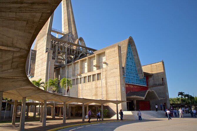 Higüey Countryside, Basilica and Macao Beach Private Tour - FAQs