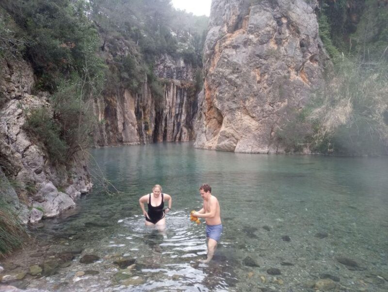 Hike and Swim in Montenejos Thermal Springs - Key Points