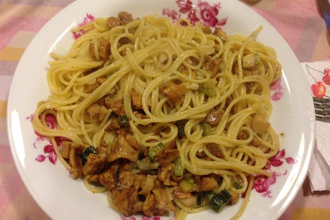 Hike Lake Castle and Good Food! - Tour Accessibility and Feedback