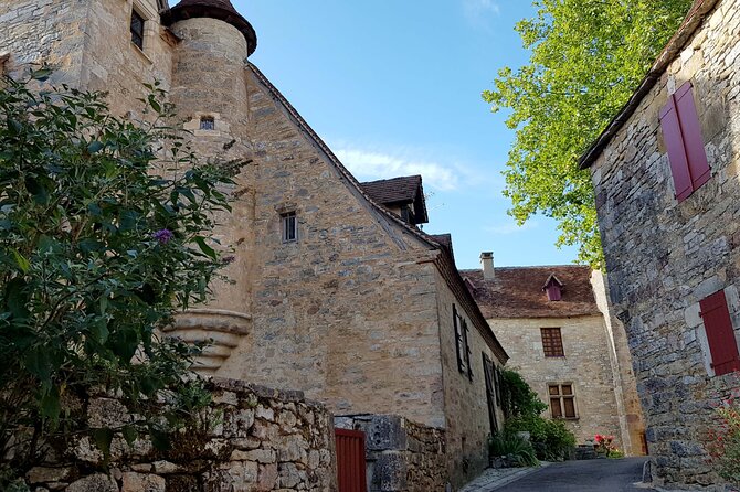 Hike to discover the most beautiful villages of France of the Dordogne valley : Loubressac and Autoire - Frequently Asked Questions