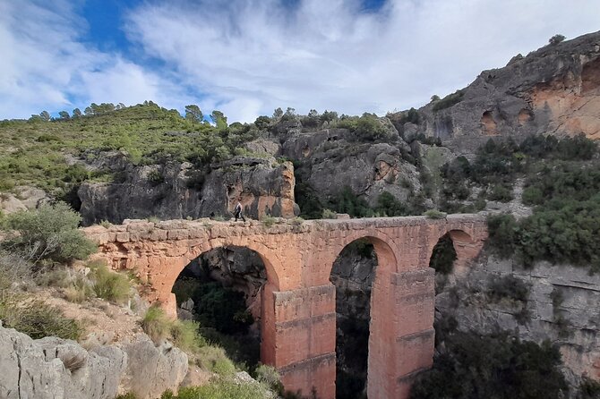 Hike to the Roman aqueduct Peña Cortada - Who Should Consider This Tour?