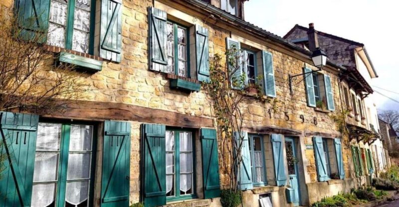 Hiking Adventure in Van Gogh's footsteps (6 miles walk) - Key Points