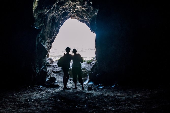 Hiking around Navarino Bay - The experience from reviews