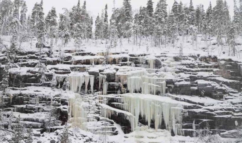 Hiking at Korouoma | Frozen waterfall - Key Points