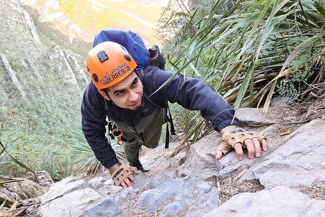 Hiking Climbing And Rappelling In The Eaglets Nest - What’s Included and What to Bring