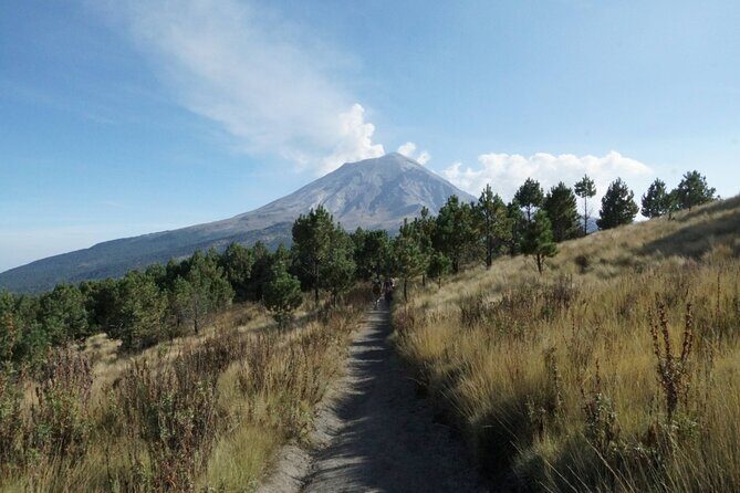 Hiking in Iztaccihuatl Volcano - Who Would Love This Tour?