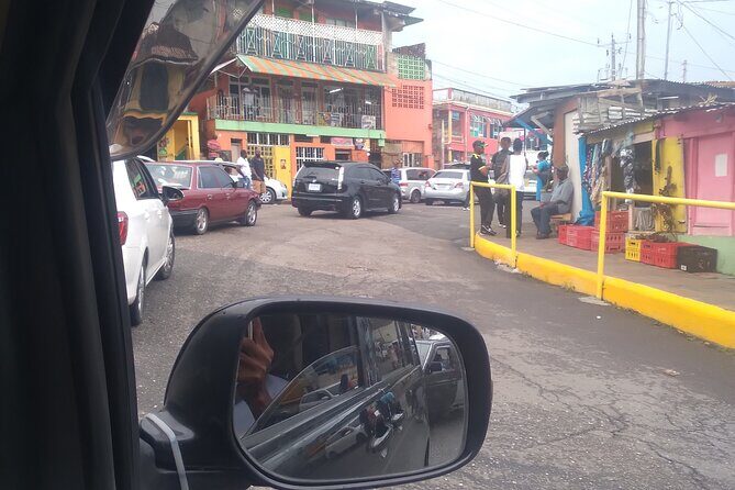 Hiking in the Blue Mountains. - Key Points