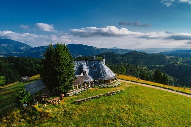 Hiking thought the best mountain villages in Romania-Private tour from Brasov - An In-Depth Look at the Tour