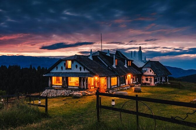 Hiking thought the best mountain villages in Romania-Private tour from Brasov - What Travelers Can Expect at Each Stop