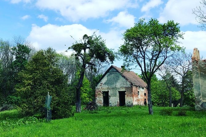 Hiking Tour in the Small Carpathians - In the track of forest people - Discover the Forest People on the Small Carpathians Hiking Tour