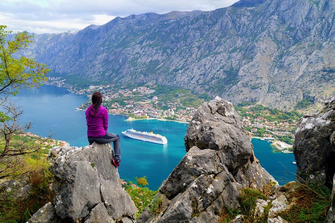 Hiking Vrmac peninsula with panoramic view on Kotor bay - Key Points