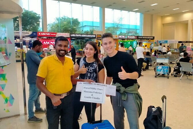 Hikkaduwa City to Colombo (CMB) Airport Private Transfer - Who Should Consider This Transfer?