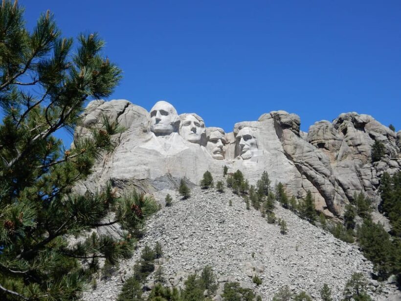 Hill City: Private Mount Rushmore, Crazy Horse & More Tour - The Sum Up