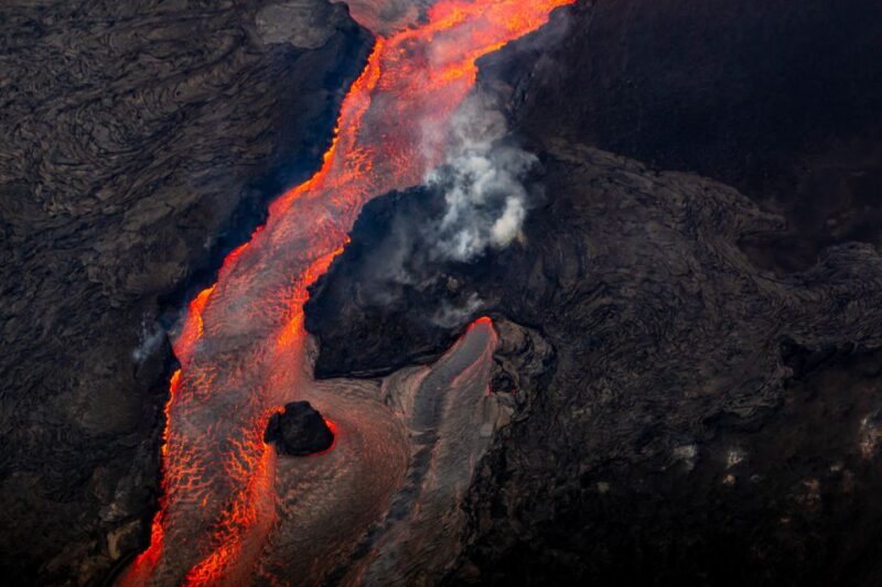 Hilo: Hawaii Volcanoes National Park Flight - Practical Details: What to Expect and Consider