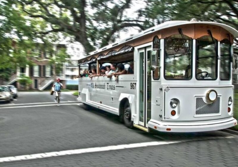 Hilton Head Island: Round-Trip Ferry Ticket to Savannah - An Up-Close Look at the Experience