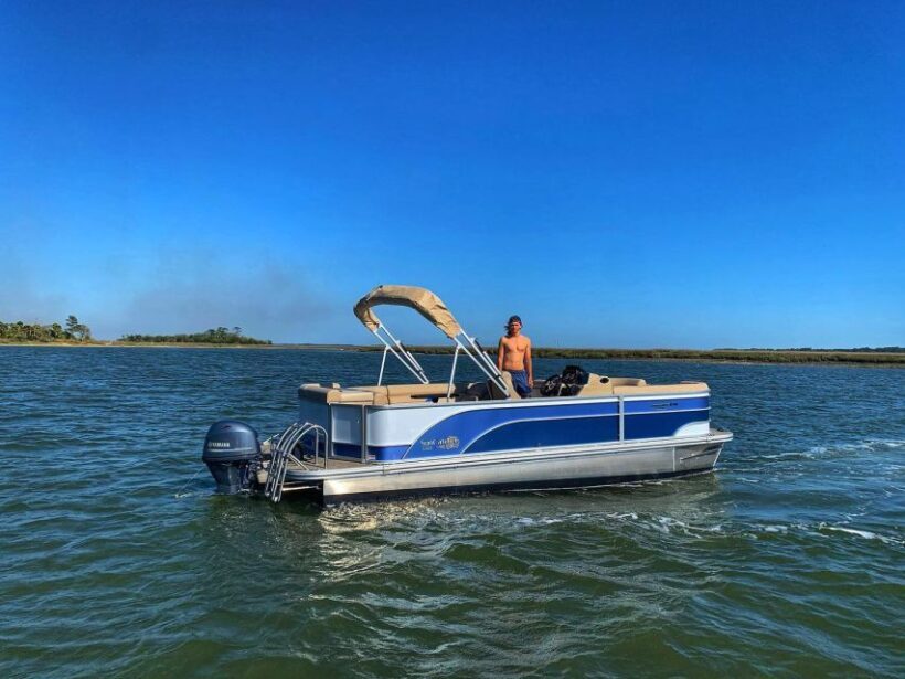 Hilton Head Island: Self-Drive Pontoon Boat Rental - Discovering the Island at Your Own Pace