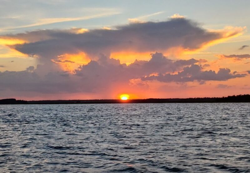 Hilton Head Island: Sunset Dolphin Watching Tour - The Experience’s Strengths and Considerations