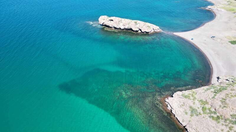 Himalaya Beach: tour of the virgin beach with crystal-clear water - Key Points