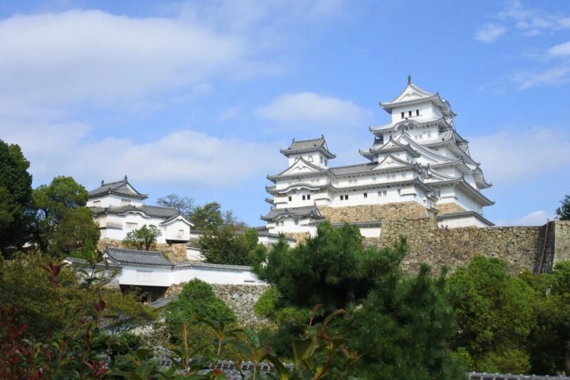 Himeji: Express Guided Tour of Himeji Castle in 90 Minutes - Key Points