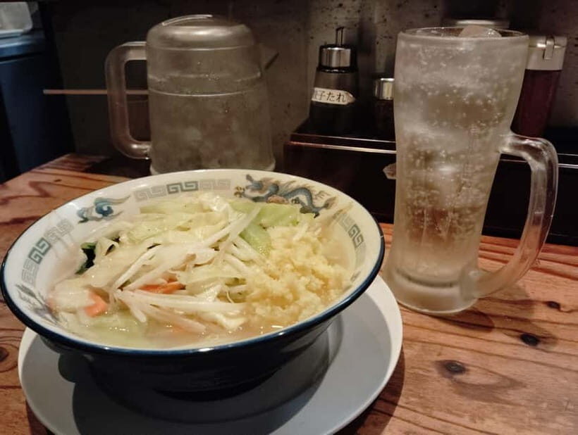 Himeji: Nightlife Tour with Local Guide and Food - Key Points