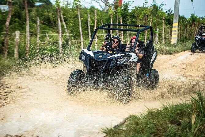 Hip Hop Party Boat & Snorkeling Punta Cana - Adults Only - The Food & Drinks