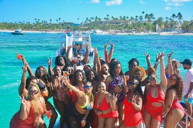 Hip Hop Vibe Party Boat with Unlimited drinks (Adults Only) - Analyzing the Value