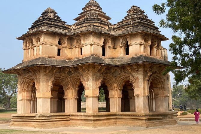 Hire a Licensed Guide for Fullday Hampi visit with own transport - The Value of the Guided Experience