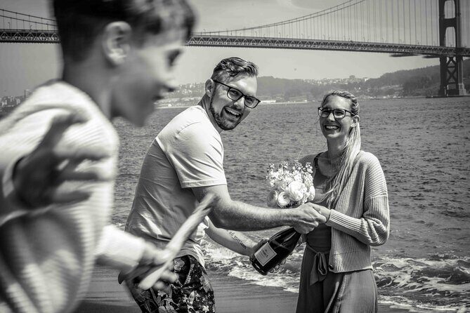 Hire a San Francisco Engagement Photographer | Chris Conner - Timing and Group Size