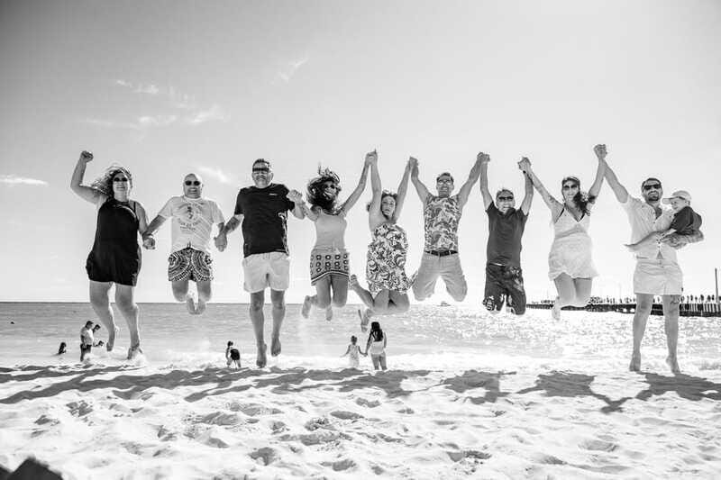 Hire Photographer Professional Photo Shoot Cancun - The Sum Up