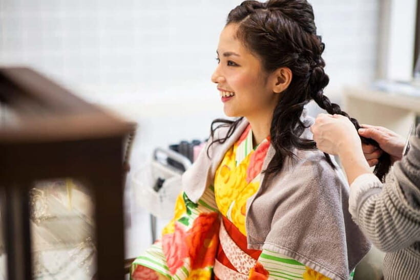 Hiroshima: Experience Japanese kimono by renting it - What the Experience Includes and How It Works