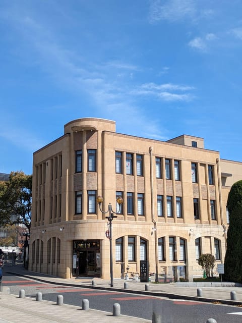 Hiroshima Heritage Trail: A-Bomb Dome, Castle, and Shukkien - Discovering Hiroshima Castle