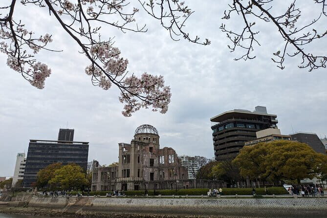 Hiroshima Historical Hot Spots Private Tour - A Closer Look at the Hiroshima Private Tour