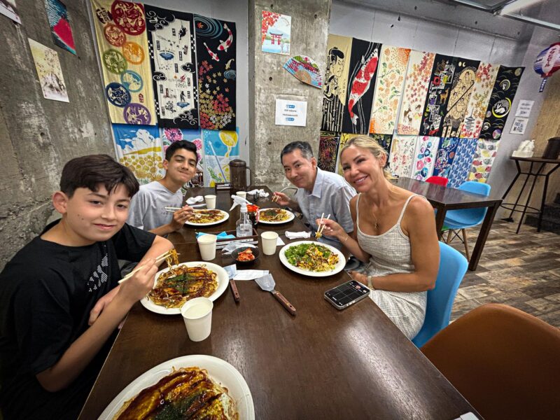 Hiroshima Miyajima and Bomb Dome Private Tour - Guide and Customer Experience