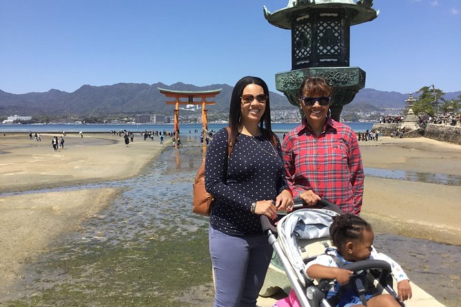 Hiroshima / Miyajima Full-Day Private Tour With Government Licensed Guide - Discovering the Enchanting Miyajima Island
