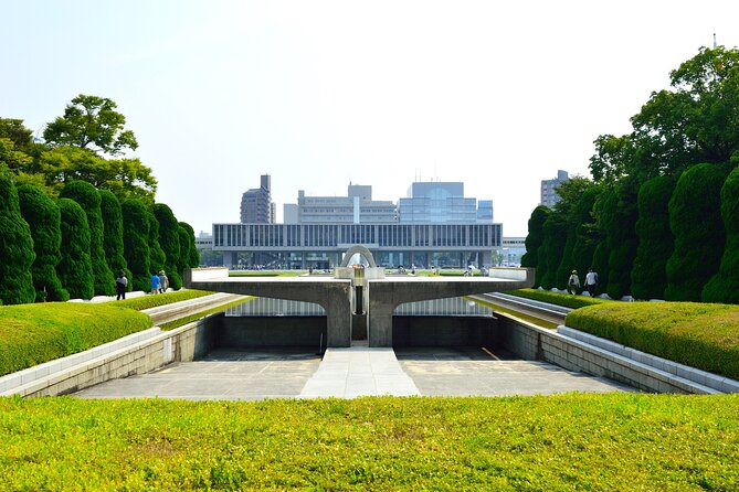 Hiroshima's Historic Walk: Castle, Dome & Peace Park - Tour Experience