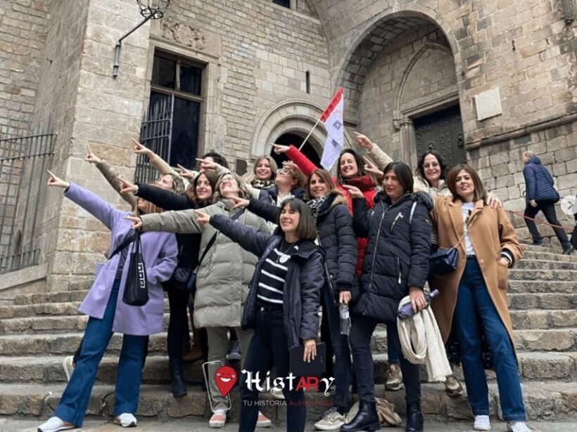HistARy: Guided tour through the Gothic Quarter with Augmented Reality - Final Thoughts: Who Is It Best For?