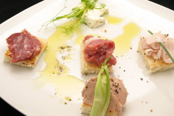 Historic Cooking class Renaissance Food Recreation and Revival - Who Should Book This Experience?