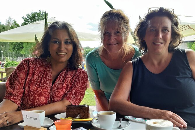 Historic Dresden Small-Group Walking Tour in English - Guide Performance and Engagement