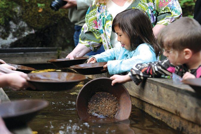 Historic Gold Mining and Panning Adventure - The Experience’s Strengths
