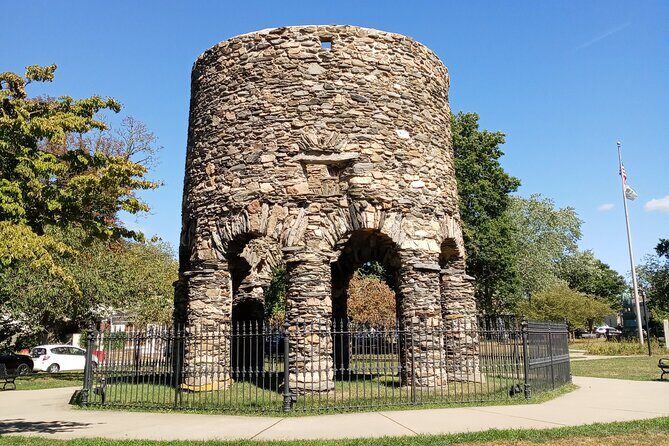 Historic Highlights with the Gilded Age Private Van Tour - Key Points